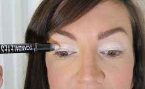 The White Eyeliner Trick That Delivers Bigger Brighter Eyes - JennySue ...