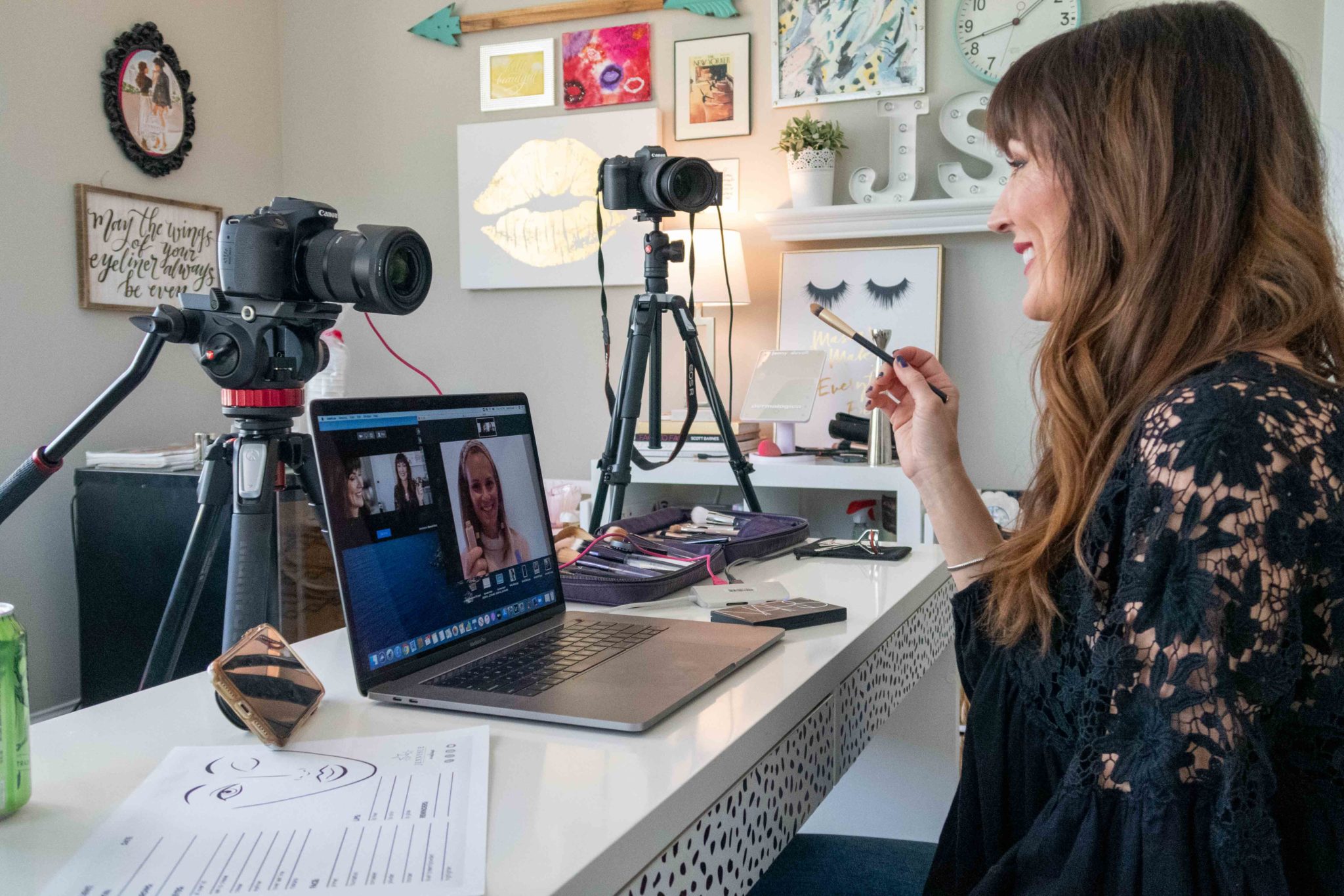 Why A Virtual Makeup Lesson Might Be Exactly What You Need Right Now ...